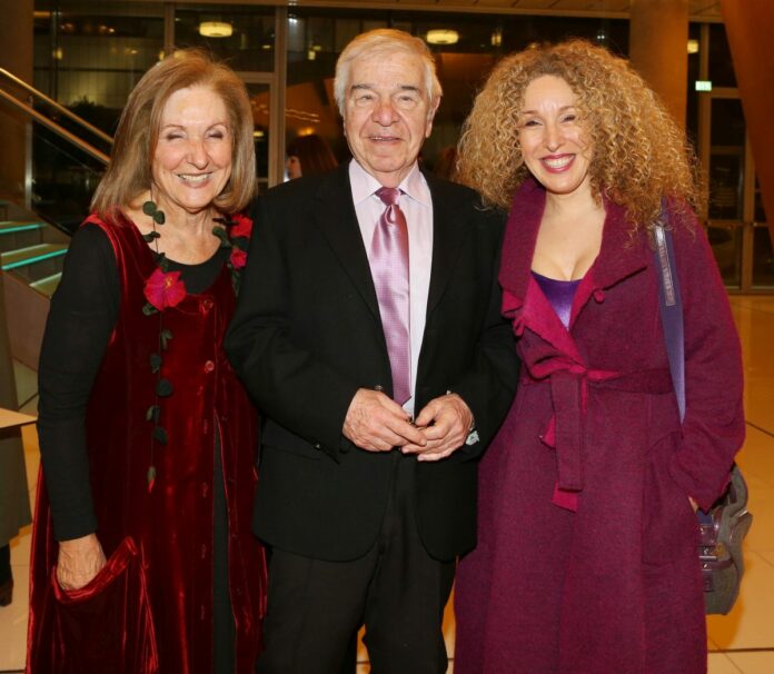 Κάρμεν Ρουγγέρη: Αυτός είναι ο σύζυγός της Ανδρέας Κουλουμπής που είναι ...